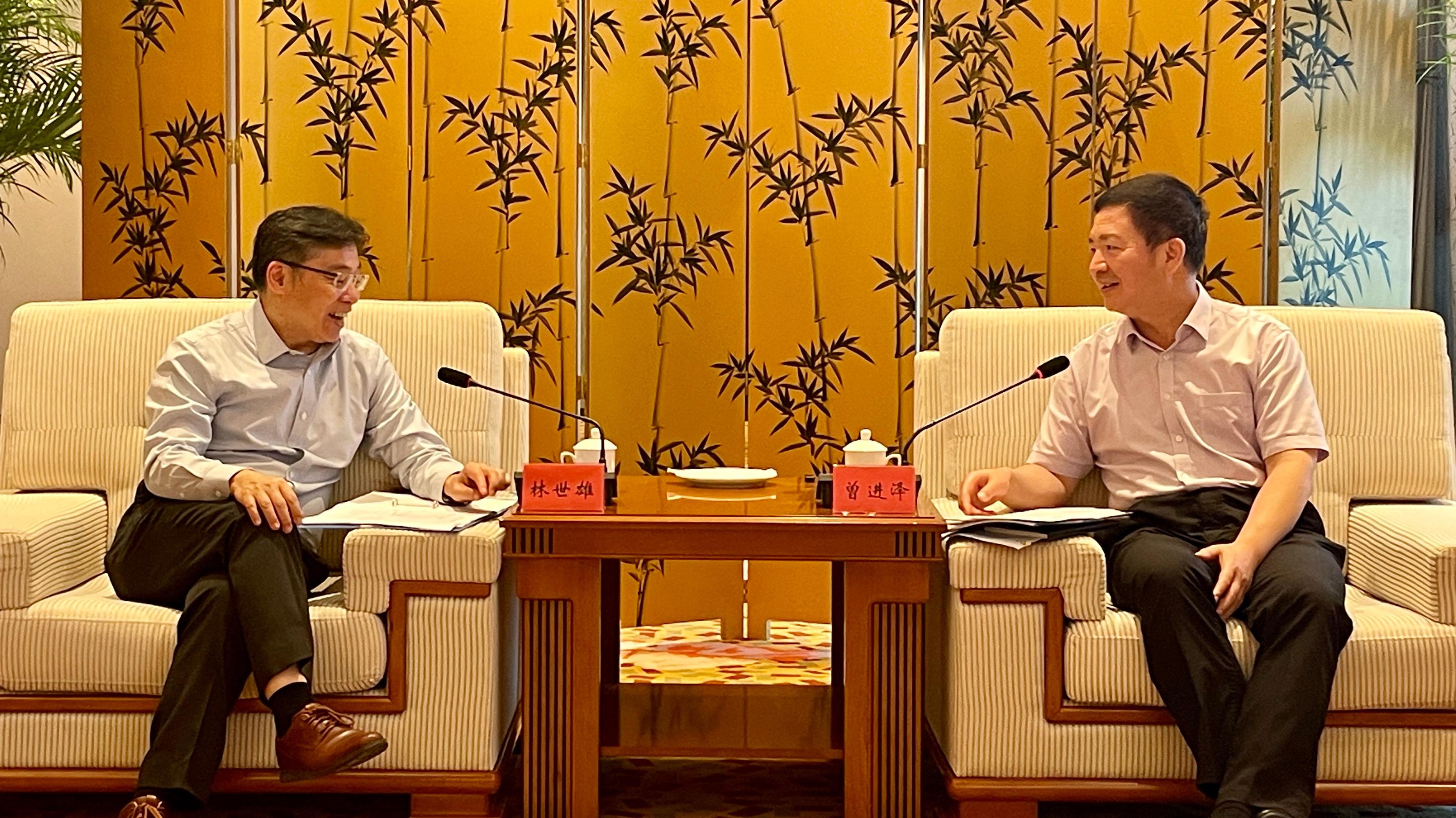 林世雄赴湛江考察 探討兩地物流合作機遇及航運發展 | am730